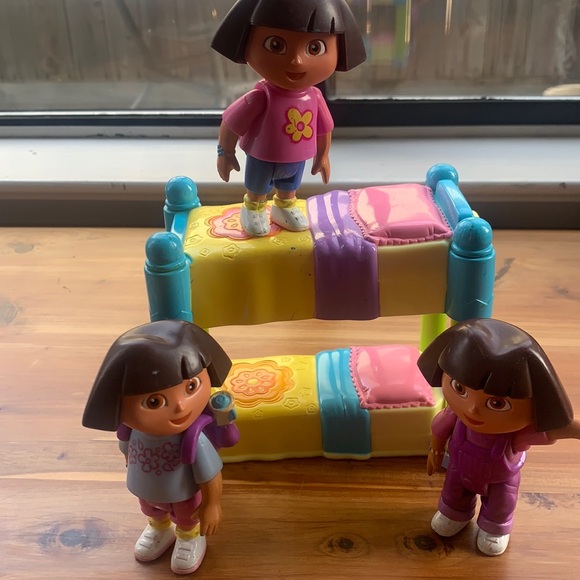 dora | Toys | Dora The Explorer 3 Dolls And Bed | Poshmark